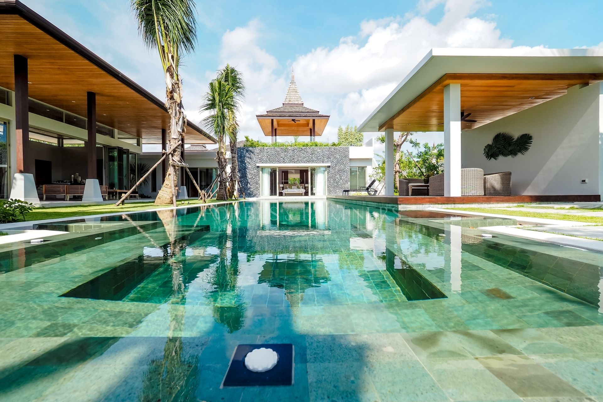 4 Bed Balinese and stylish Botanica Hillside pool villas - Forbes ...