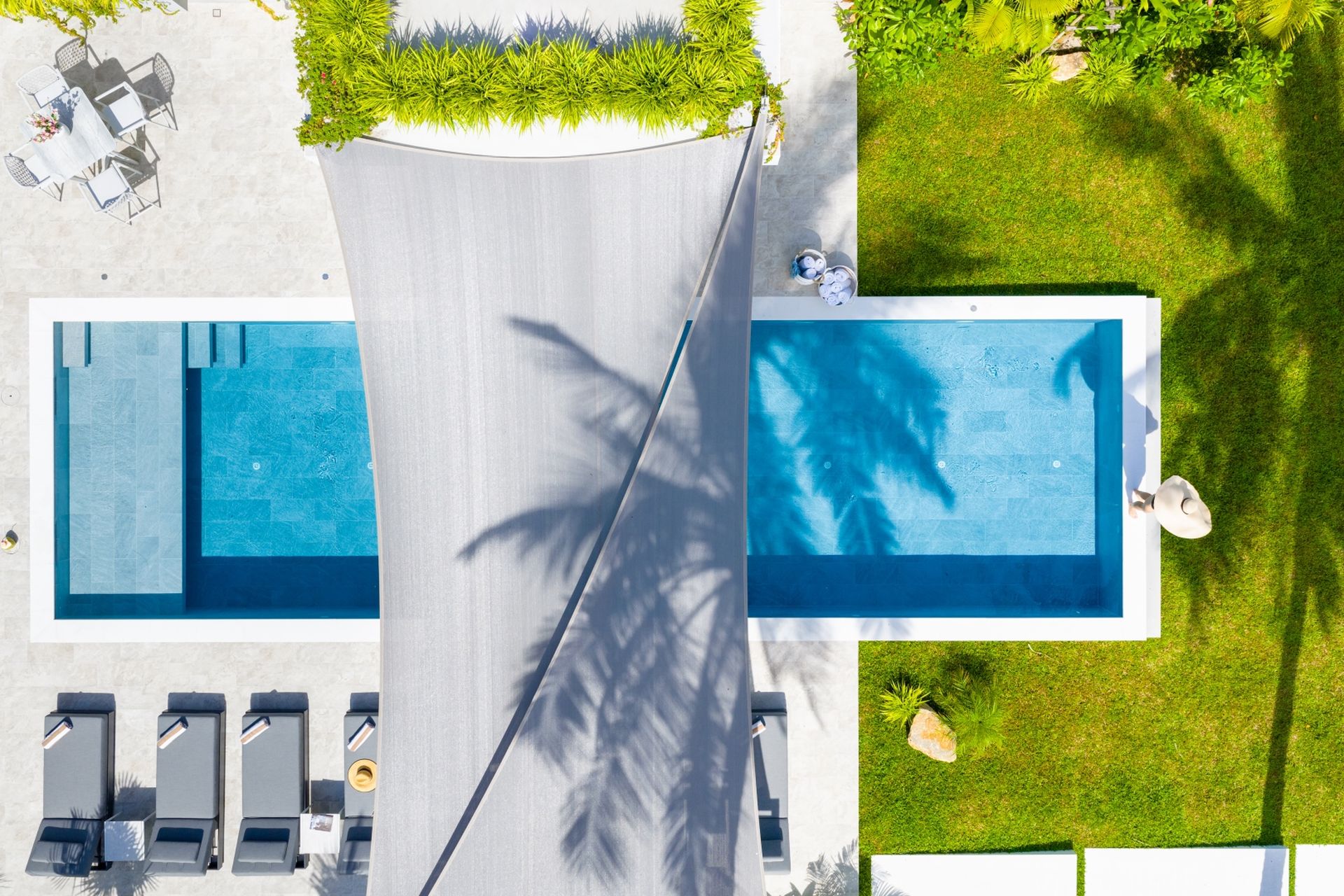 Elegant 5-Bedroom Beach Villa With Infinity Pool for Rent, ideal for ...