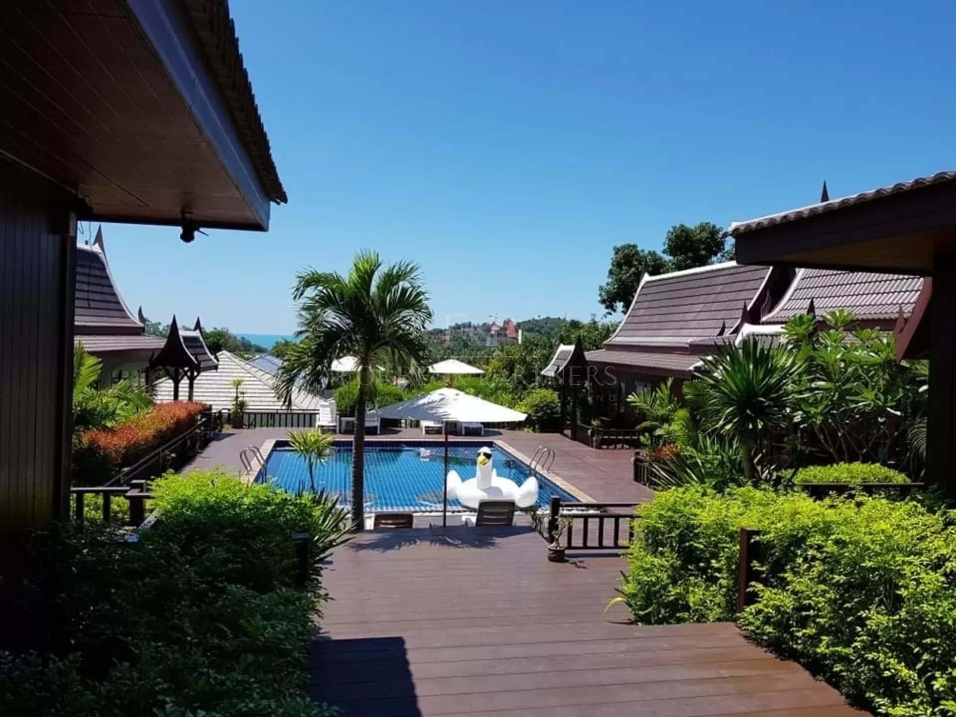 AUTHENTIC THAI STYLE POOL VILLAS RESORT - Forbes & Partners